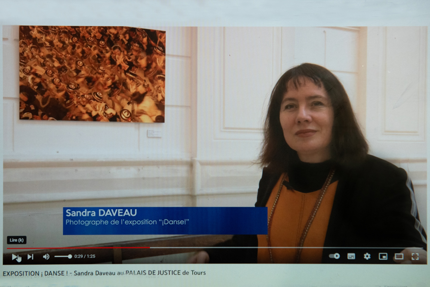 Et pourtant elles tournent - Sandra Daveau - Photographe à Tours en ...